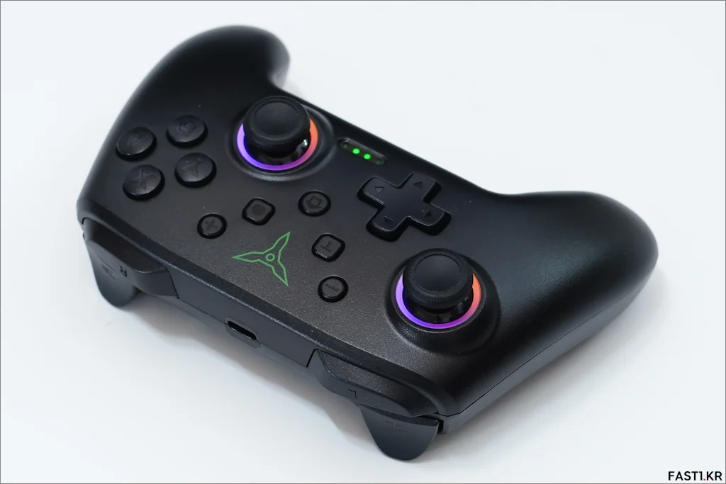 DinoFire Q218, TP28 무선 게이밍 컨트롤러 간단 리뷰 - FAST1