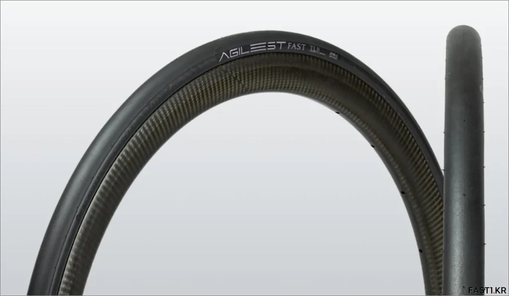 파나레이서, AGILEST FAST TLR 튜블리스 타이어 발표 - FAST1
